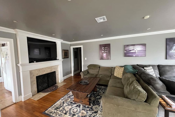 Spacious Midtown 4 Bedroom, 3 Bath House With Private Yard. Close To Expo Center - Tulsa