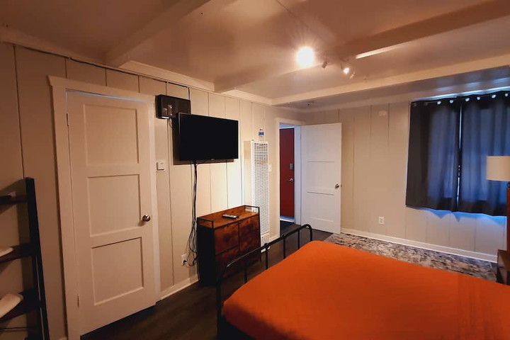 Sherwood Arms Motel_cabin #4 - Lake Arrowhead, CA