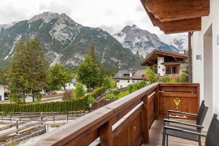 Appartement De Vacances 'Gehrenspitz' Avec Vue Sur La Montagne, Terrasse Privée Et Wlan - Leutasch