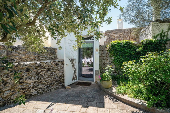 Trullo Leontina Con Piscina Privata Nel Cuore Della Valle Ditria - Ceglie Messapica