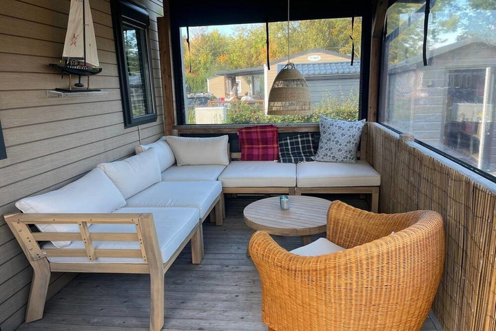 Vacation Park Chalet Near The Beach, Modern, Cozy And Well Furnished. - Middelburg