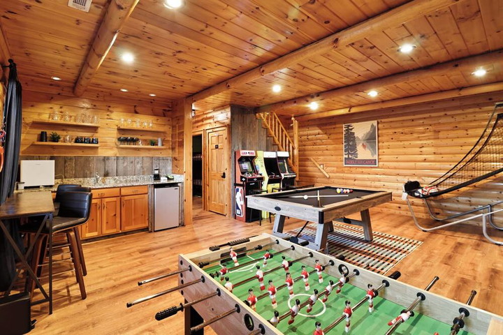 Dog-friendly Retreat With Outdoor Sauna & Hot Tub. Golf And Hiking Trails Nearby - Blue Ridge, GA