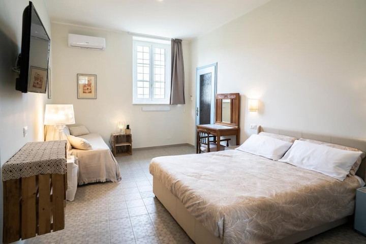 Riobasco Guesthouse - Scirocco Room - Triple With Internal Bathroom - Albisola Superiore