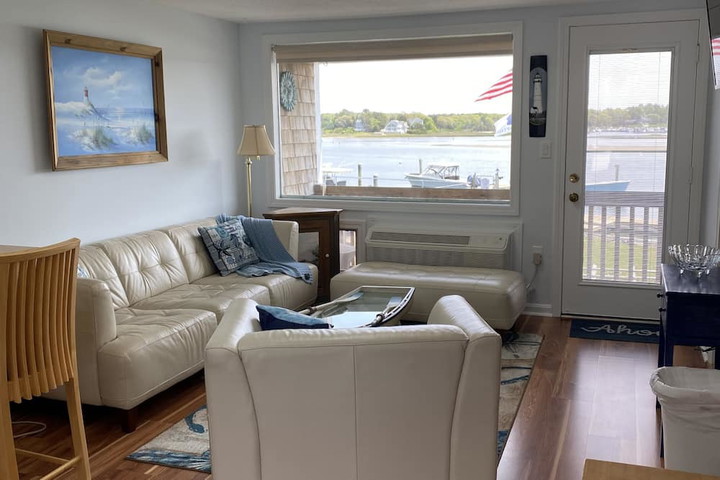 Carolyn's Bass River Condo - Yarmouth, ME