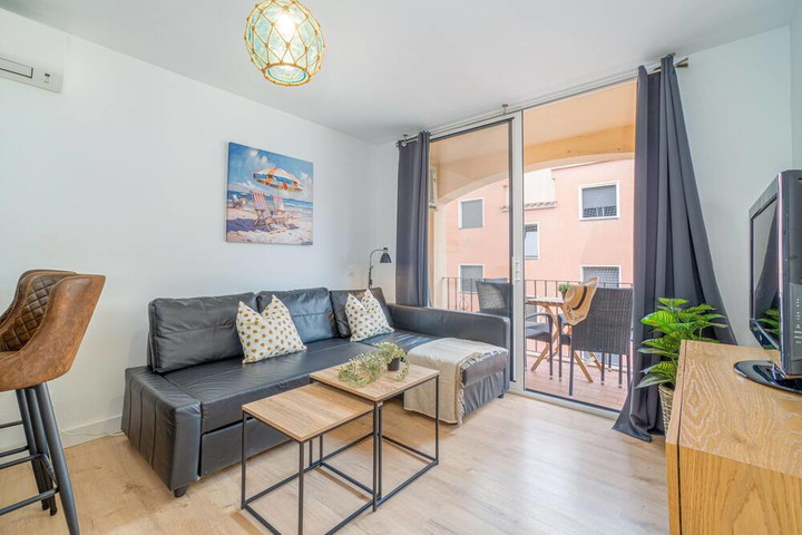 Apartment In The Center Completely Renovated - Empuriabrava
