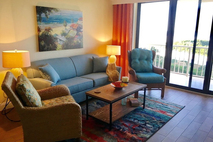"Newly Renovated" Gorgeous Designer Beach Condo! - Marco Island, FL