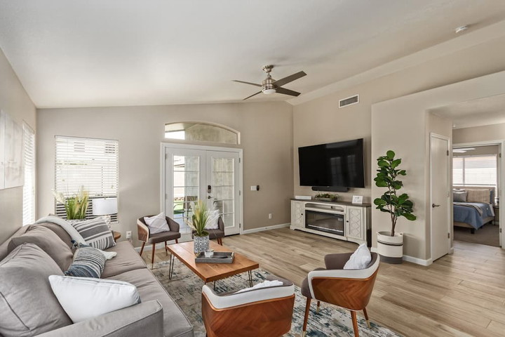 Gilbert Luxury Remodel ~ Ev Charger, 1-level Comfort, Family & Pet-friendly - 吉爾伯特