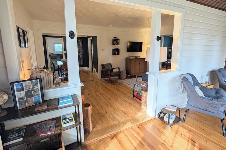 Brand New Listing, Be The First To Stay At This Charming Downtown Crosby Home. - Crosby, MN