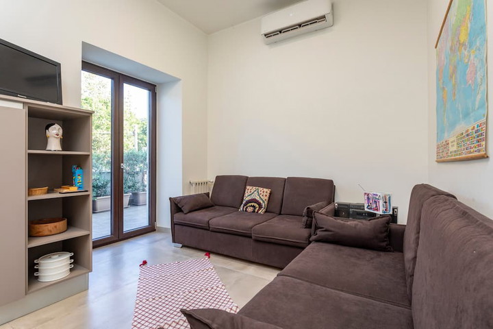 Holiday Apartment 'A Casa Nostra' With Terrace, Shared Garden And Wi-fi - Catania