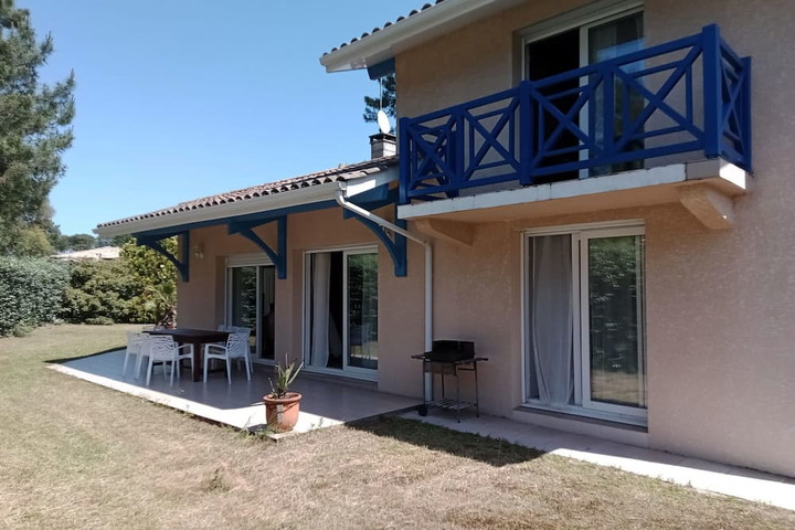 Maison De Charme Avec Jardin, 9 Couchages, Capbreton - Capbreton