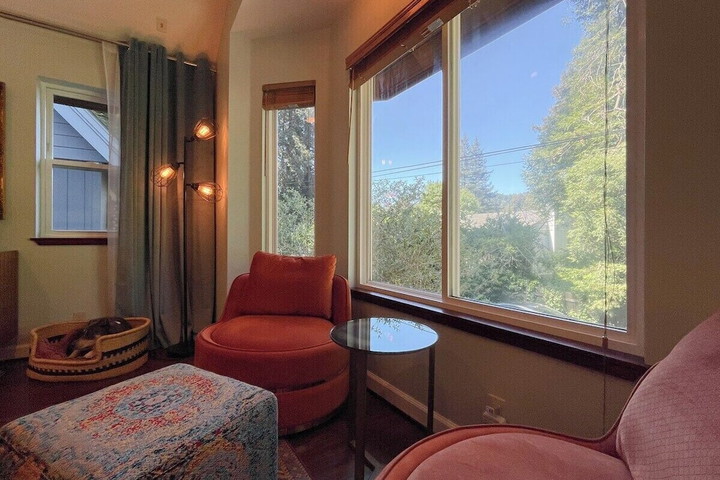 Luxury Redwood House Across From The Russian River - Guerneville, CA