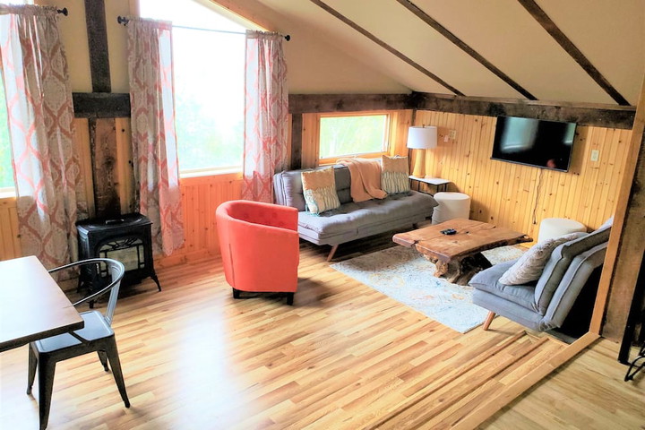 Historic Westcliffe Outpost Penthouse Apt 2bed/2bath - Westcliffe, CO