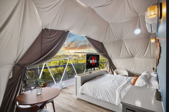 Luxury Dome - Spa Shower - Panoramic Views - Texas