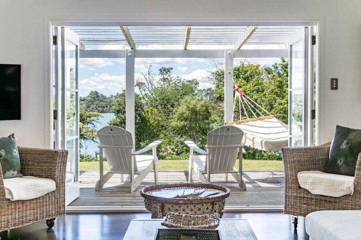 Mara Kai Retreat  Waterfront Peaceful Retreat - Raglan