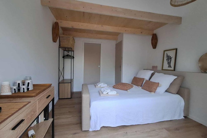 Separate Room With Pool Access - Tourrettes-sur-Loup