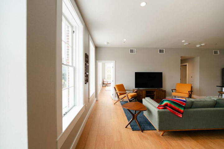 Two Bedroom Loft In Historic Martindale - San Marcos, TX