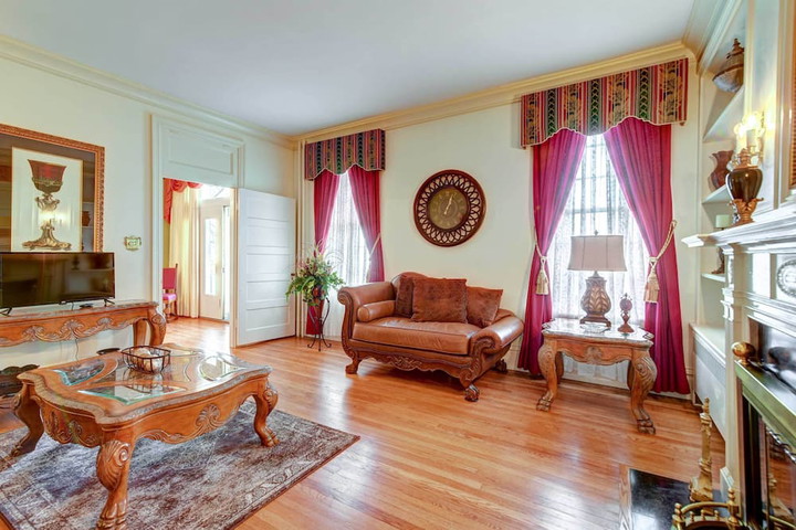 Jennys Southland Homestead, Llc - Bowling Green, KY