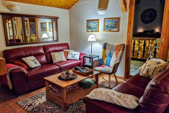 Chalet Beaumont Is A Spacious Yet Cosy Chalet, Just 400 Meters From The Slopes. - Bourg-Saint-Maurice