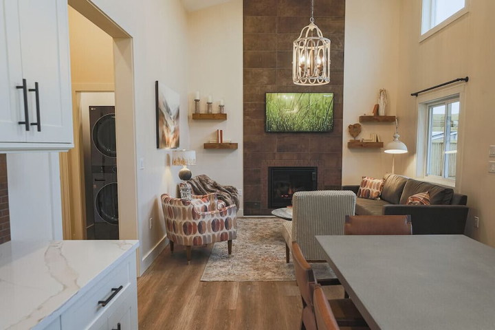 Cabin 4 Two Bed Modern Luxury W Hot Tub - Davis, WV