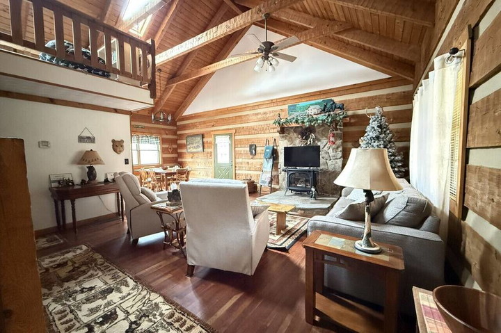 Bearadise 3br W/loft Cabin W/ Game Room, Fire Pit & Resort Amenities - Oakland, MD