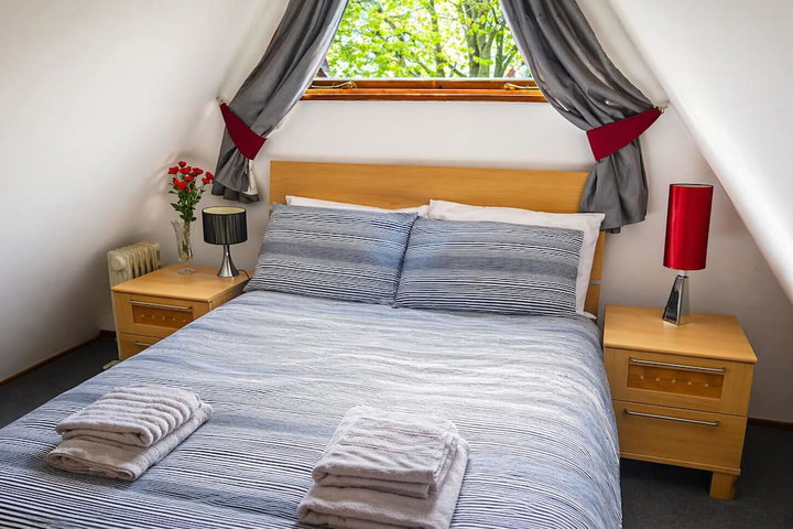 Sea View Coastal Lodge | Pool, Tennis & Family Fun | Walk To Beach | Near Deal - Deal