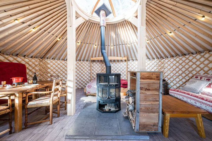 Glamping « La Yourte Des Clapières » : Vue Montagne, Terrasse Et Jardin Privés - Savoie