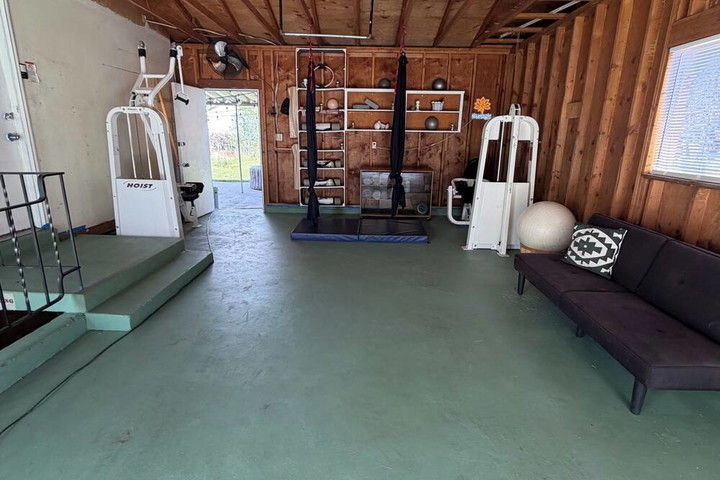 Garden Estate At The Base Of The Mountains, Sleeps 16, Near Byu With Hot Tub! - Orem, UT