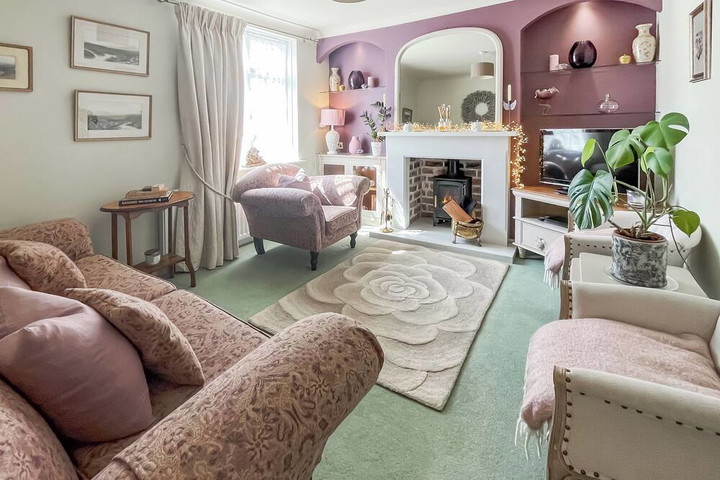2 Bedroom Accommodation In Louth - Louth