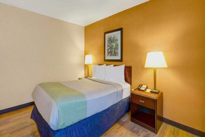 1 Doppelbett | Nichtraucherzimmer - Stratford, CT