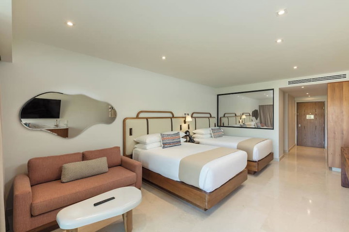 Stunning Views Of Coastline! Beachfront, Swimming Pools, Spa, Free Parking! - Cabo San Lucas