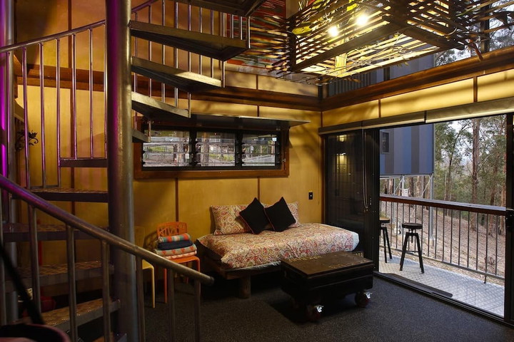 Treehouse #3, Tri-level, Large Bbq. Amazing Views - 스프링브룩