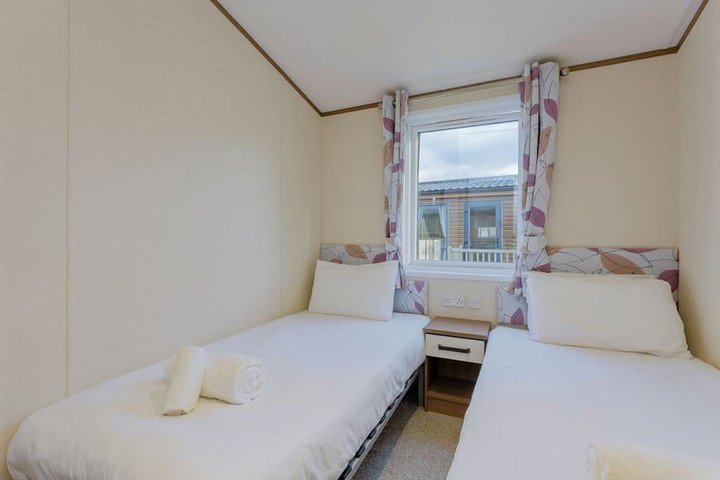 Larch Waterside Spa, Thirsk - Thirsk