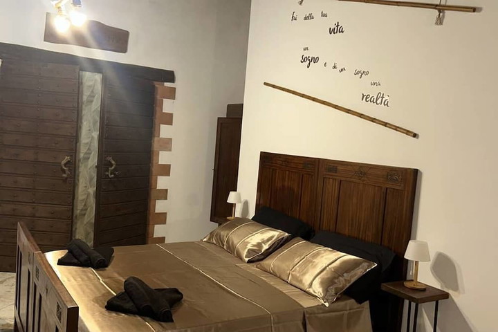 50-square-meter Studio Apartment With A Hot Tub, Kitchenette, Sofa Bed, And Bathroom - Castiglione del Lago