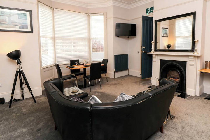 Craven Suite, Romantic, Country Holiday Cottage In Scarborough - Scarborough