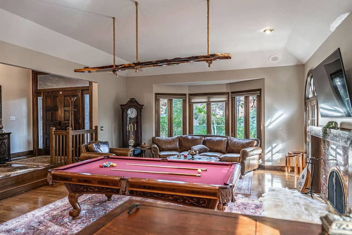 Fayetteville Getaway | Pool Pizza Oven Fire Pit - Fayetteville, NC