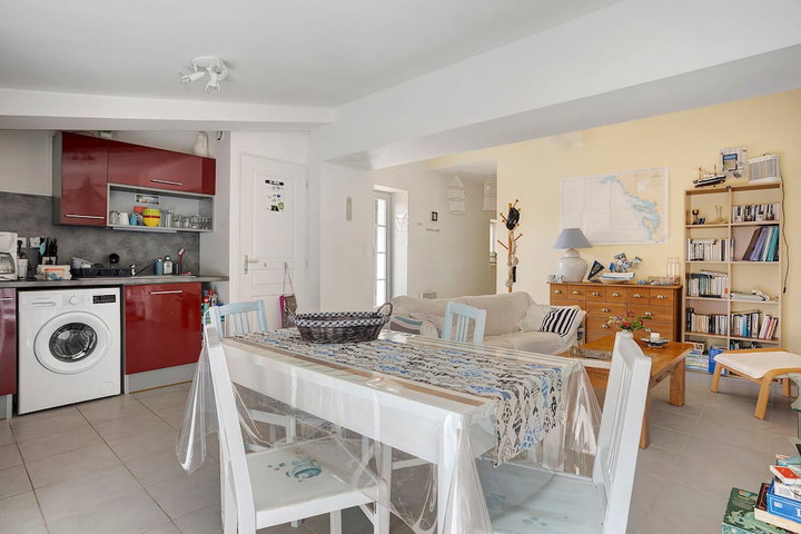 Maison De Vacances « Gîte Les Coquillages » Avec Piscine Partagée, Terrasse Et Wi-fi - Surgères