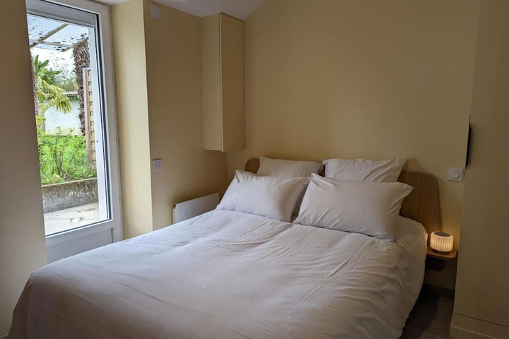Cozy Studio With Private Terrace In St Cybard, Near Bus Lines And Outdoor Activities - Angoulême