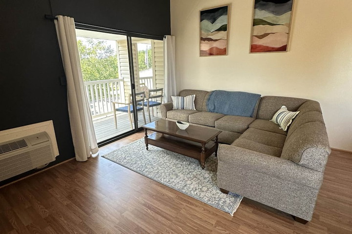 Weirs Beach Condo The Perfect Getaway Destination - Laconia, NH