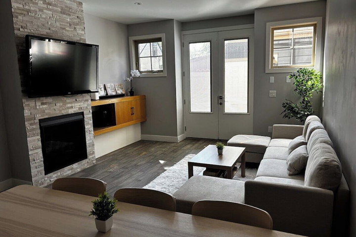 Lynx - Private Bedroom Near Downtown And 17th Av - Calgary