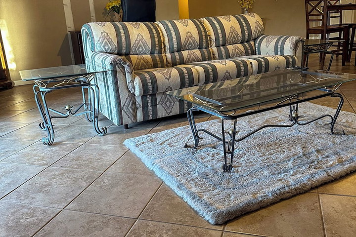 Centrally Located Older 4-bedroom House In Lovely Yuma - Yuma, AZ