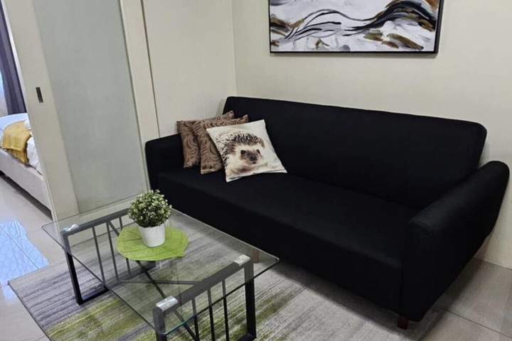Cozy 1-bedroom Apartment In Enchanting Pasay City With Ac - Metro Manila