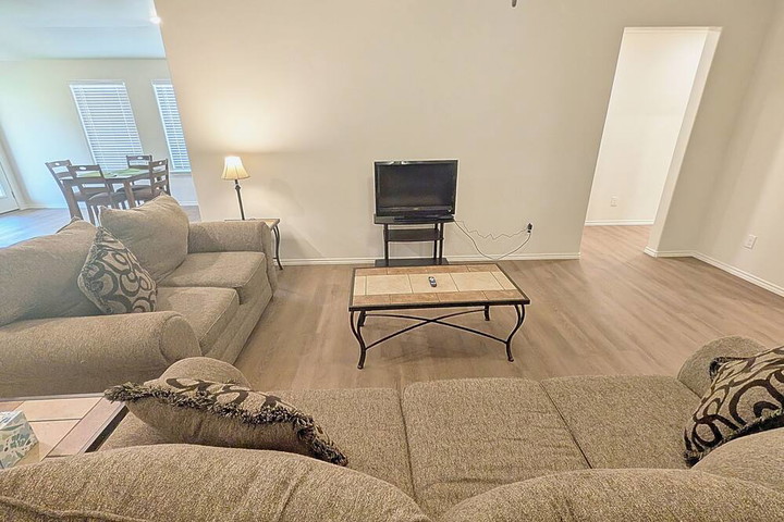 Quiet Midland Family Home - Midland, TX