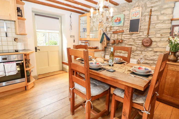 Carter's Cottage, Pet Friendly, With Open Fire In Stow-on-the-wold - Bourton-on-the-Water
