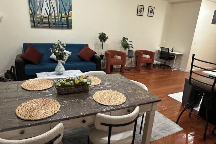 Spacious 4 Br 2 Bath Apt Jersey City Near Metlife Stadium/nyc/parking/sleeps 10 - Secaucus, NJ