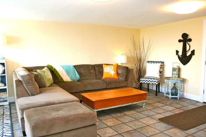 Hot Tub - 1/2 Block To The Beach - Family & Dog Friendly. - Pacific Beach, WA