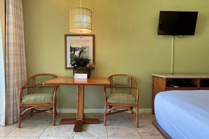 Amazing Resort In Kapaa On The Beach W/ Wifi And Ac, Perfect For Your Getaway - Kauai, HI