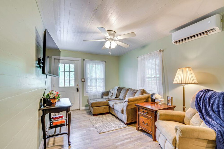 1 Mi To Ocala Dtwn Square: Home W/ Yard! - Ocala, FL