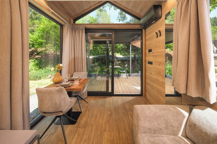 Romantic Tiny House With Private Hot Tub In Luxembourg's Green Nature - Vianden