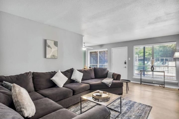 Arlington 3br | At&t, Globe Life, 6 Flags, Parking - Globe Life Park - Arlington