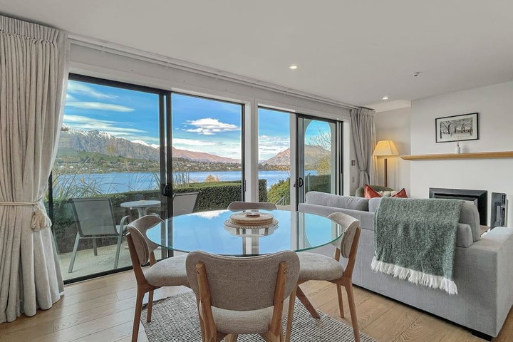 Cosy Refurbished Lakefront Suite 1 Bed, Queenstown - Arrowtown